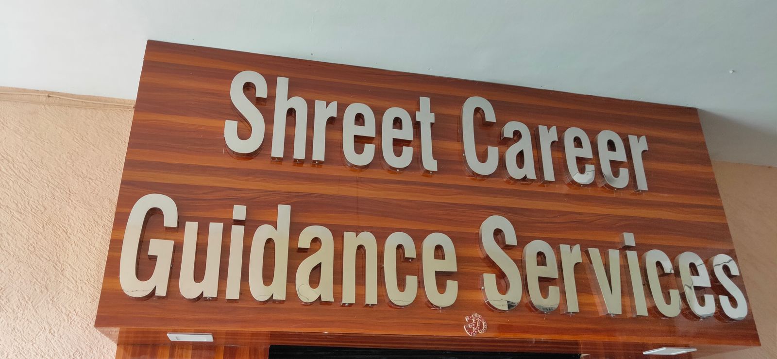 Signage and Sign board Repairs, Maintenance in Noida-Call-9667454016